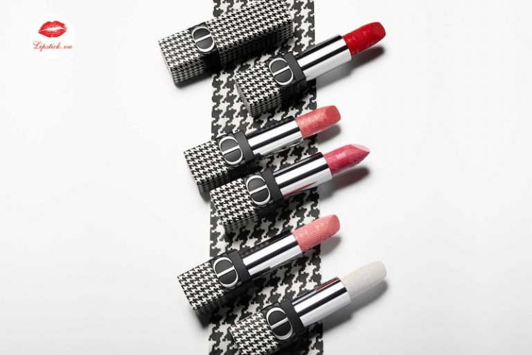 Son Dior 525 Limited Chérie – Hồng Đào New Look Hot Nhất Vỏ Nanh Sói